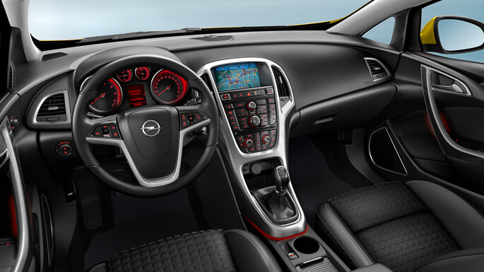 אופל: חוות דעת מומחים על אופל אסטרה GTC - אתר iCar